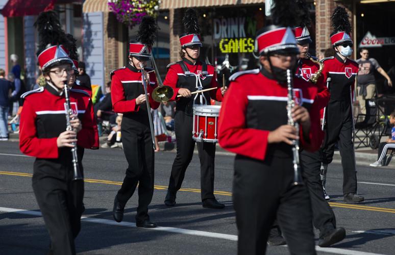 PHOTOS: 60th Yakima Sunfair Parade | Photos and Videos | yakimaherald.com