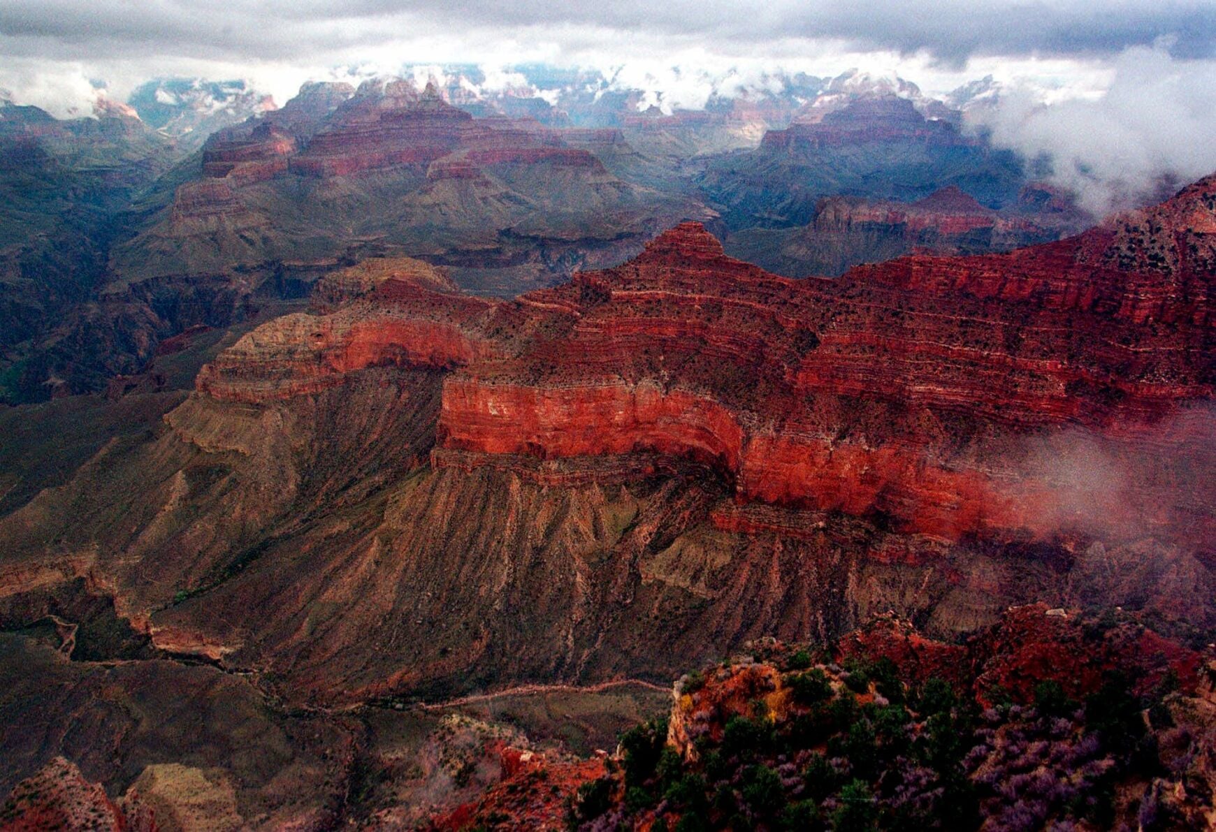 Extreme heat expected again at the Grand Canyon after 3 hikers die in ...