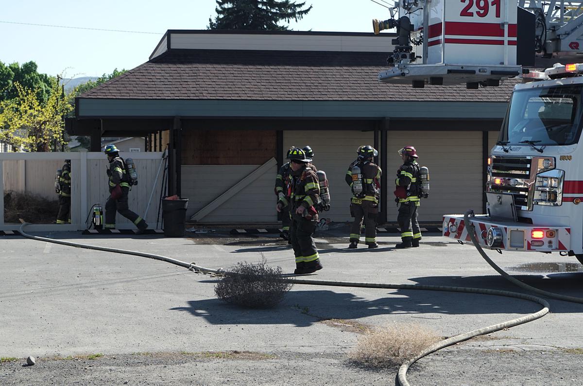 Yakima firefighters: Friday morning fires did little damage | Local ...