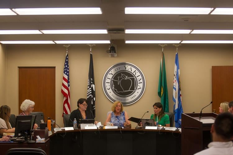 Judge issues temporary protection order against Yakima council member ...