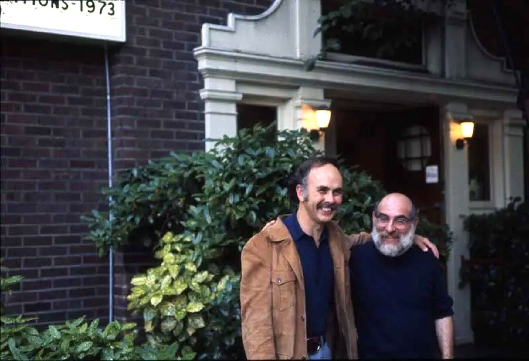 Art Bernstein, co-founder of Seattle’s Harvard Exit theater, dies at 95 ...