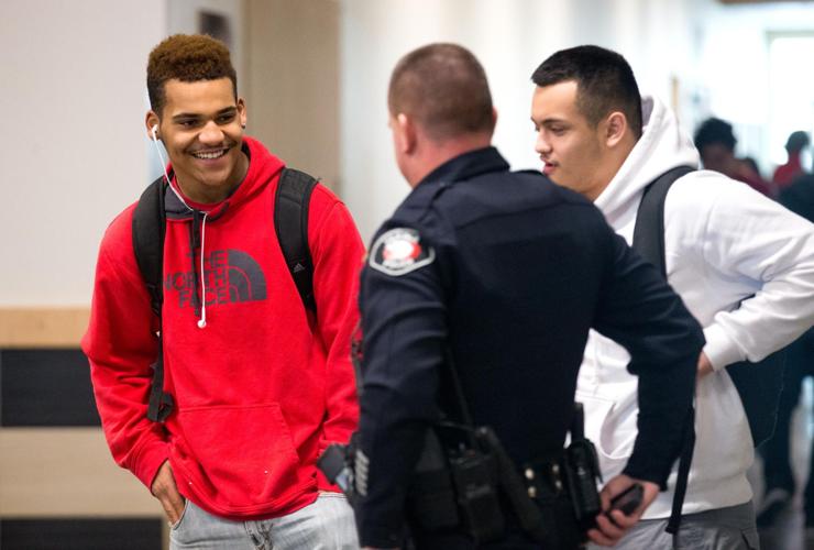 Cops in the classroom walk a different beat | Local | yakimaherald.com