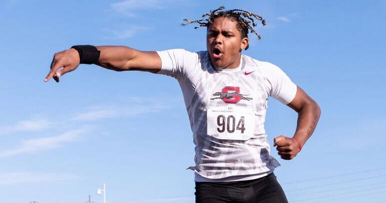 4A/2A state track: Jeffrey wins shot put on opening day in Tacoma ...