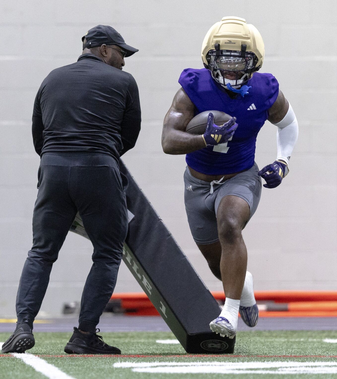 Why Jonah Coleman’s chase-down play in Washington Huskies’ spring game ...