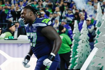 Seahawks say tackle Charles Cross considered ‘day to day’ | Notebook ...
