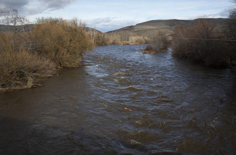 UPDATE: Flood warning in effect for Yakima River near Parker; minor ...