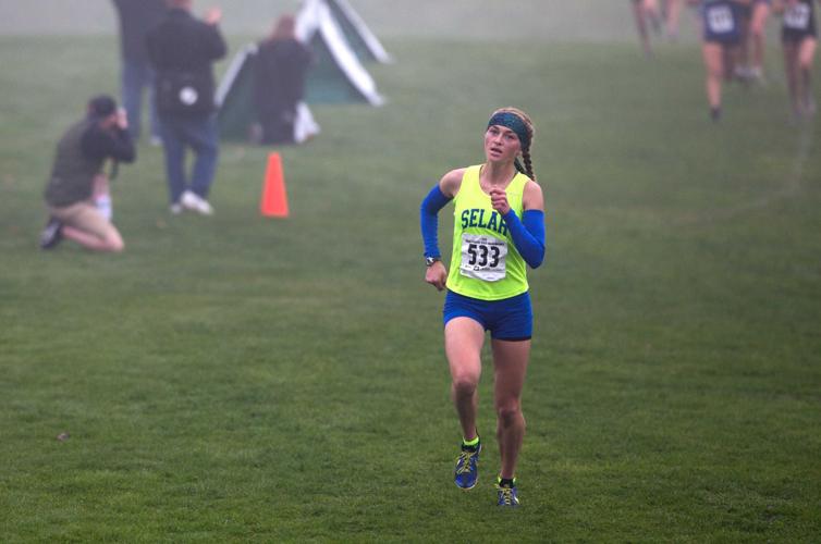 Circle of power: Selah girls claim state cross country title | CWAC ...
