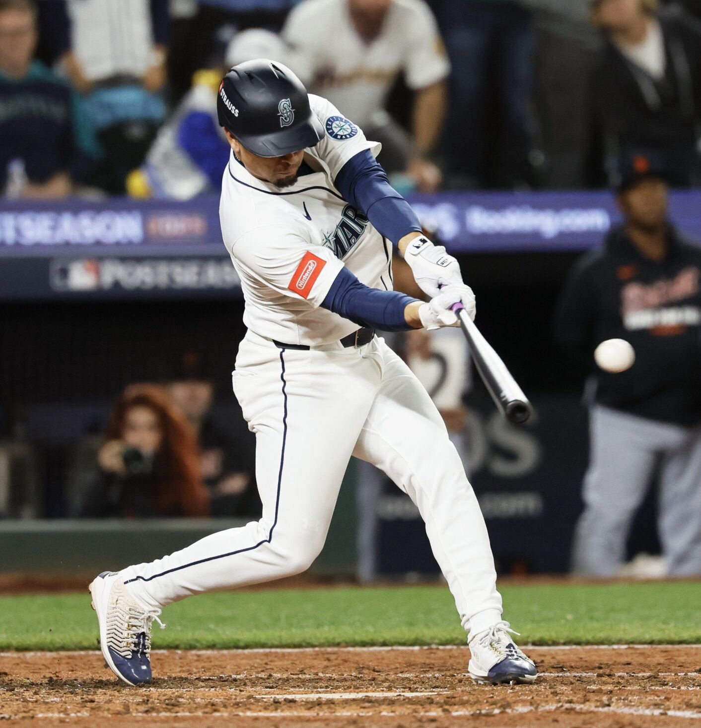 Mariners unsung heroes Leo Rivas, Eduard Bazardo come up huge in ALDS ...