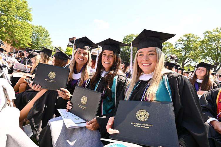 Bonnie McElveen-Hunter to HPU Graduates: ‘Can’t is a word that does not ...