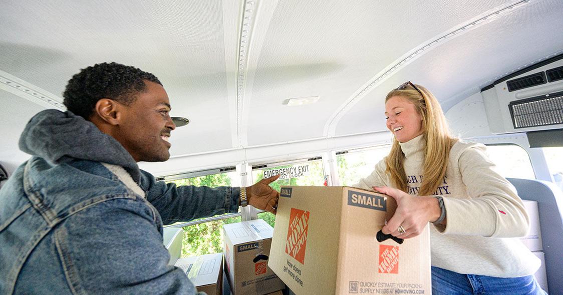 HPU Students Provide More Than 100 Thanksgiving Meals to the Community ...