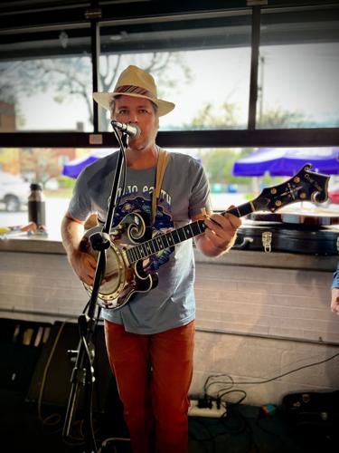 Banjo Earth @ Sweet Old Bill's | 3.16.23 | High Point | Photo Galleries ...