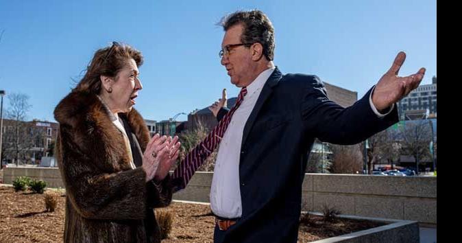 Democracy is ‘2 Wolves and a Lamb’ and the audience voting | News ...