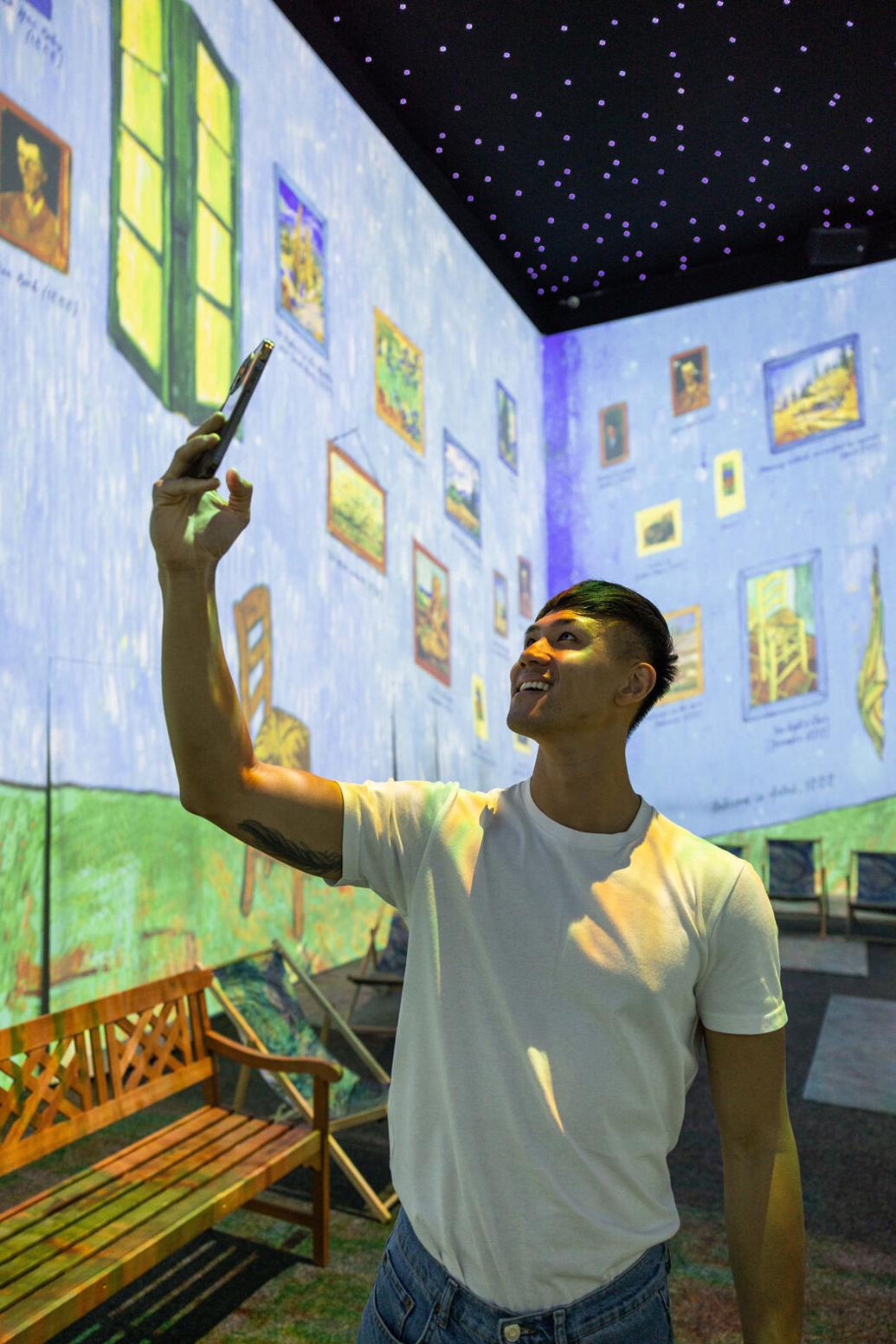 Stepping Inside A Painting: The Van Gogh Immersive Experience comes to ...