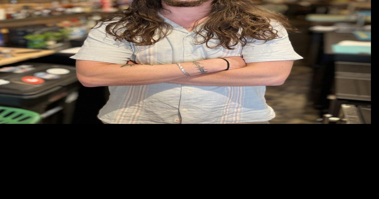 HOT POUR: Bartender of the Week — Asher Robinson | Food & Drink | yesweekly.com