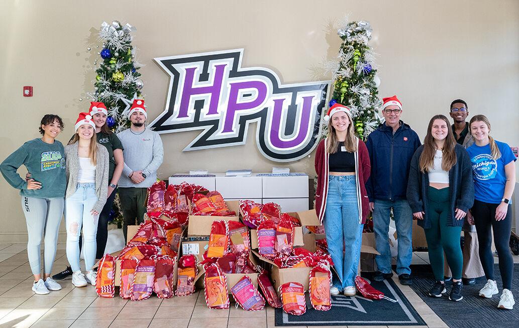 HPU Students Stuff 1,000 Stockings for Salvation Army | Education ...