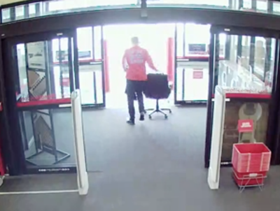 Car tab initiative inventor Tim Eyman accused of stealing a chair ...