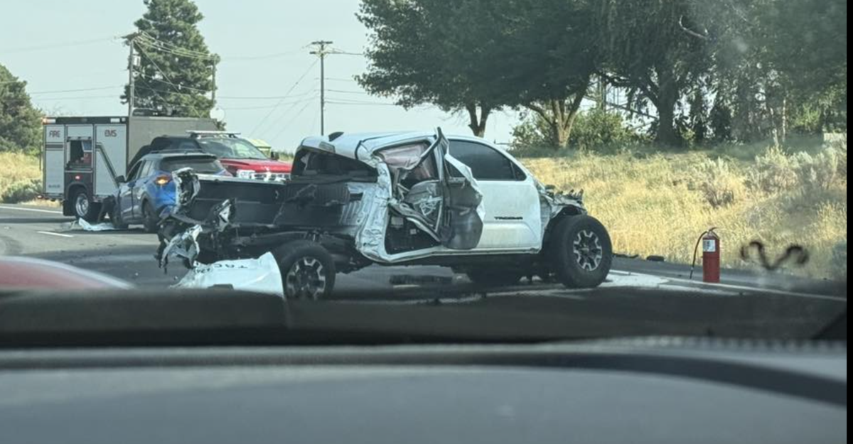 Quincy 3-Car Crash Sends 2 to Hospital, Snarls Traffic | Columbia Basin ...