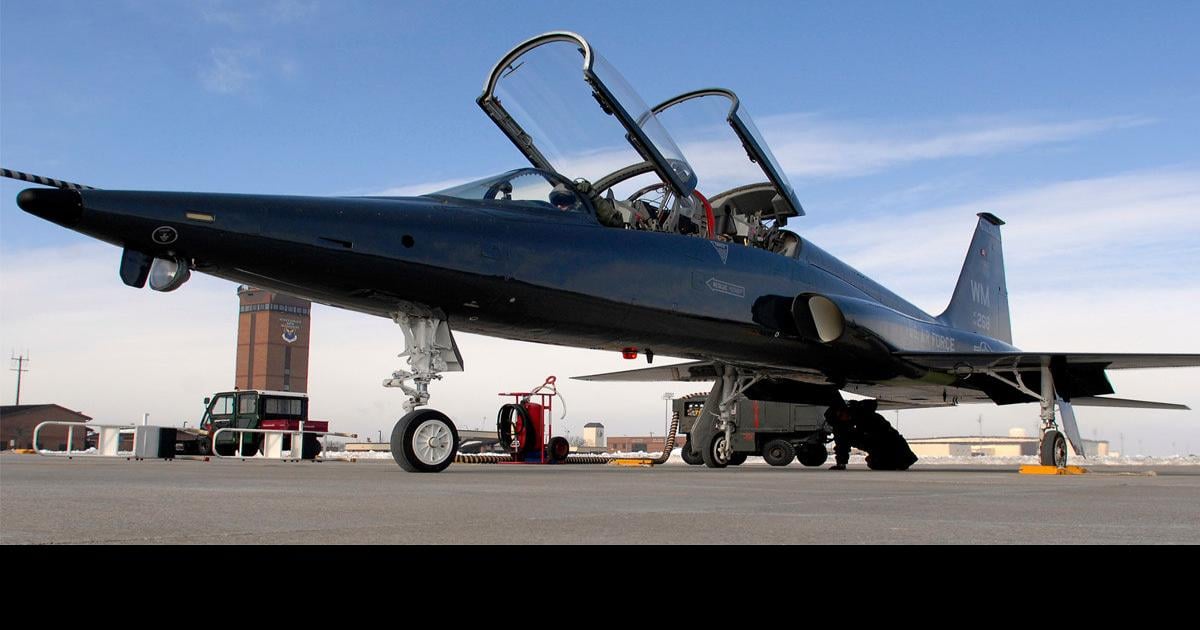 Aviation lovers can get intimate with aircraft at Moses Lake Airshow’s ...