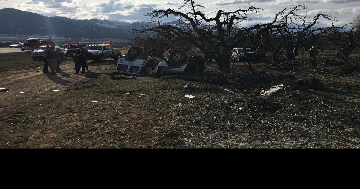 Two-car highway crash leads to rollover near Cashmere | Wenatchee ...