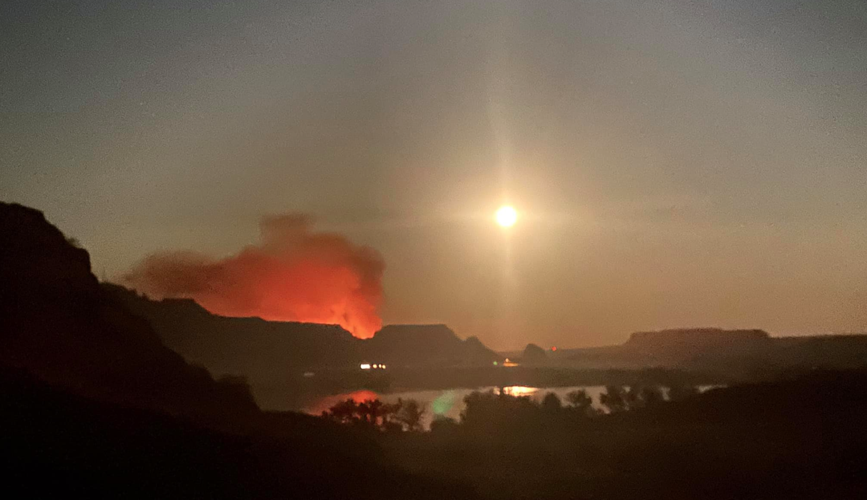 42 homes under evacuation as the Northrup Fire near Grand Coulee grows ...