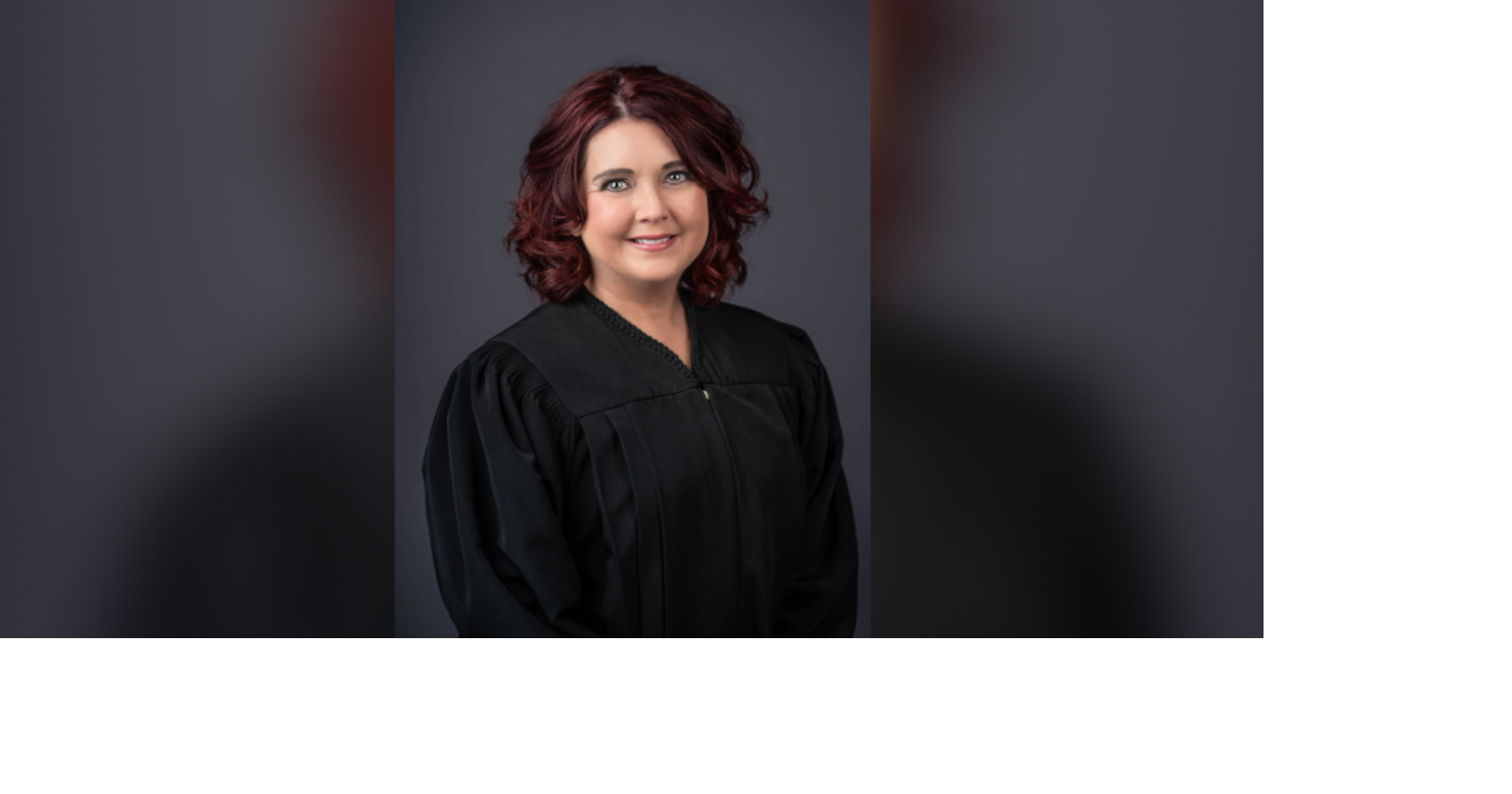 Moses Lake attorney, court commissioner Melissa Chlarson running for ...