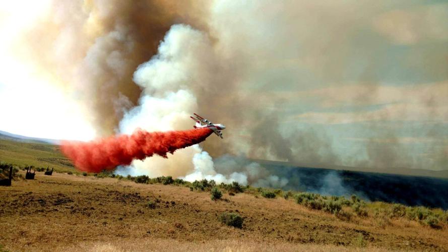 Sutherland Canyon Fire grows to 47,000 acres, 20 percent contained ...