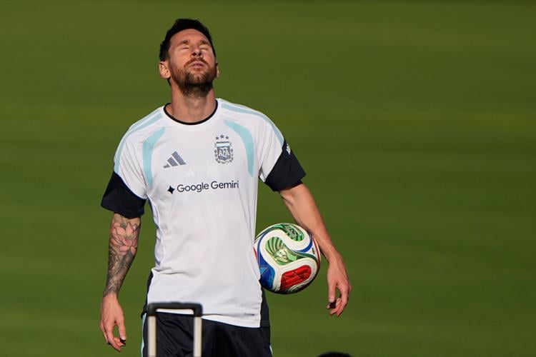 Scaloni: 'The whole planet' awaits Messi's 200th cap as Argentina opens ...