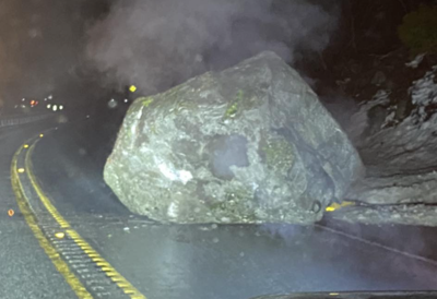 Massive boulder falls onto US 2 near Leavenworth | Columbia Basin ...