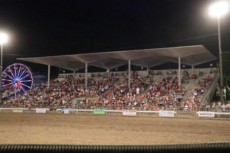 GALLERY: 2016 Moses Lake Roundup Rodeo | iFIBER ONE News ...