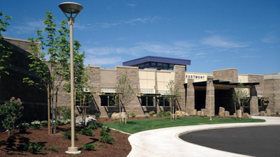 Eastmont School District to get second school resource officer ...