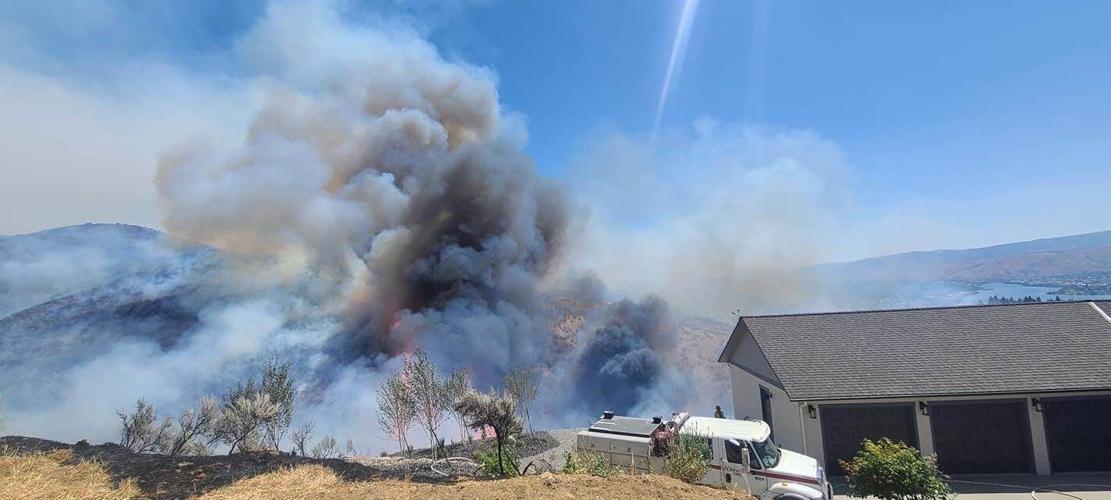 Red Apple Fire near Wenatchee continuing north | Columbia Basin ...
