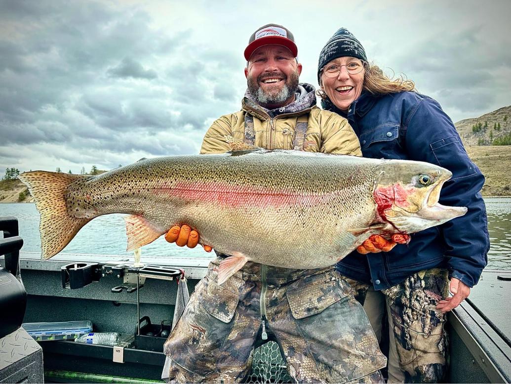 Guide aids woman catch biggest trout at Rufus Woods Lake | Columbia ...