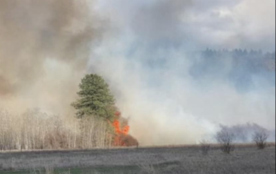 30 acres on fire in Nespelem due to wind, home threatened | Columbia ...