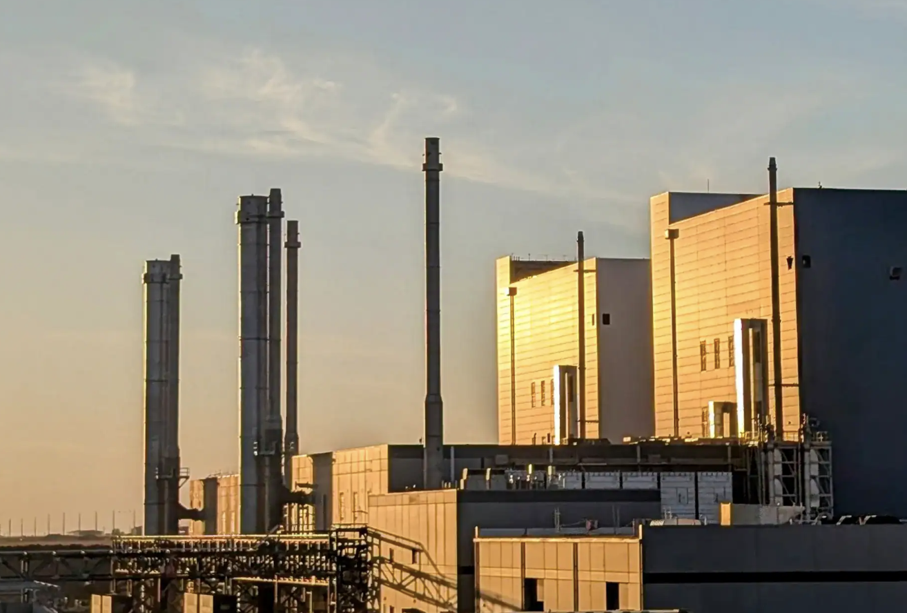 Group14 Furloughs Workers at Moses Lake Battery Plant | Columbia Basin ...