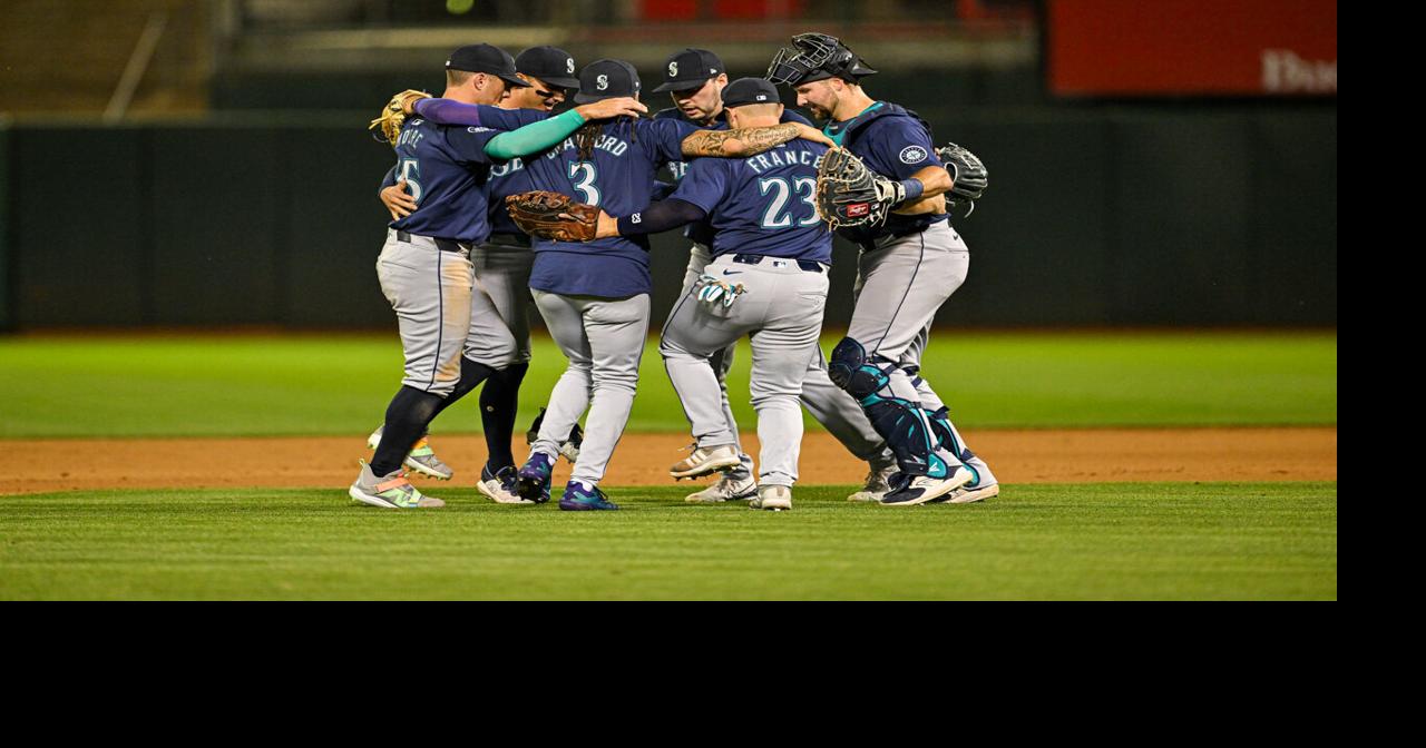 Seattle Mariners now in a distance first place spot in AL West after ...