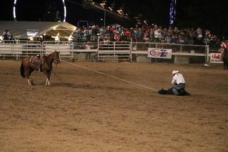 Leaders take the board after first night at Moses Lake Roundup Rodeo ...