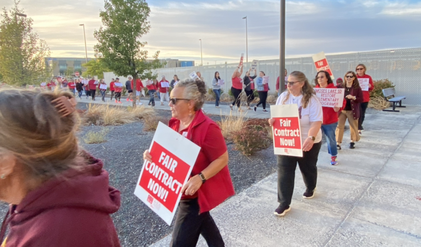 Moses Lake Teachers Approve Nov. 28 Strike | Columbia Basin ...