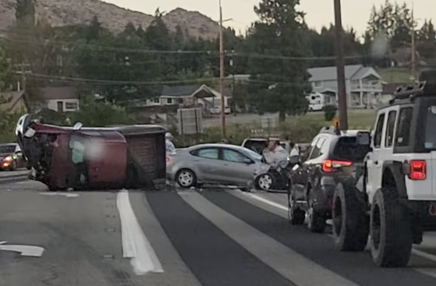 One person injured in crash near Entiat | Columbia Basin ...