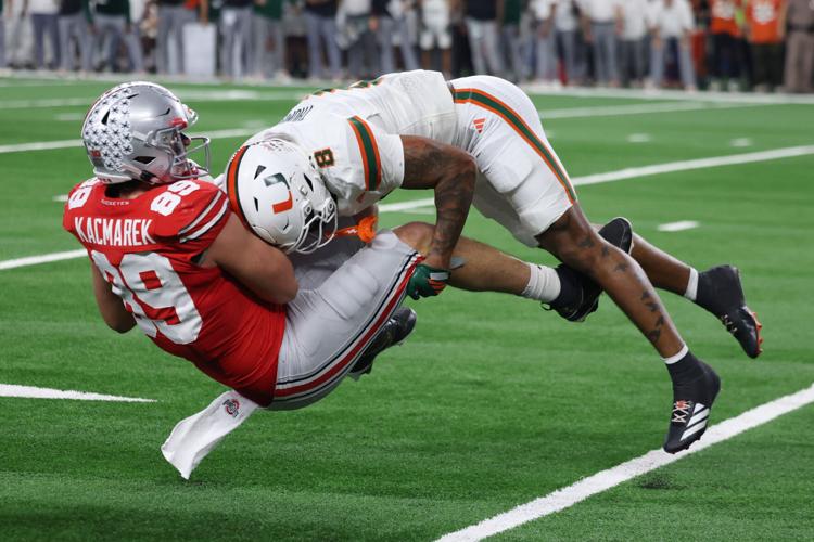 Defending champ Ohio State loses to Miami as teams with first-round ...
