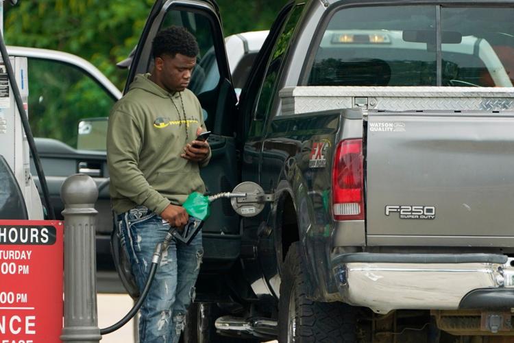 From unfilled gas tanks to fewer frills, retailers see US consumers ...