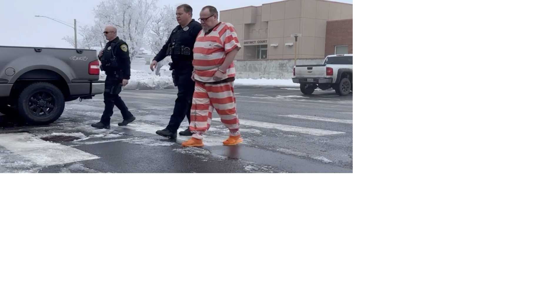 Moses Lake man who allegedly killed wife with shovel pleads not guilty ...