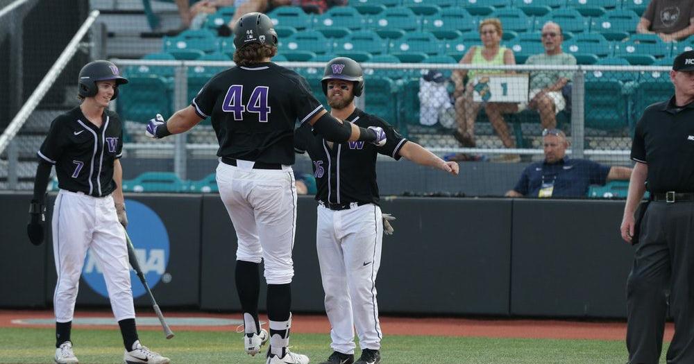 University of Washington baseball to start super regionals tomorrow ...