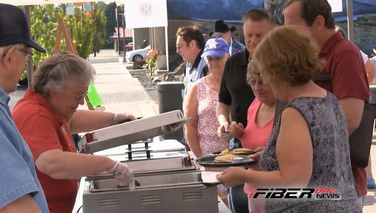 Grant County Fair kicks off with a cowboy breakfast in Moses Lake ...