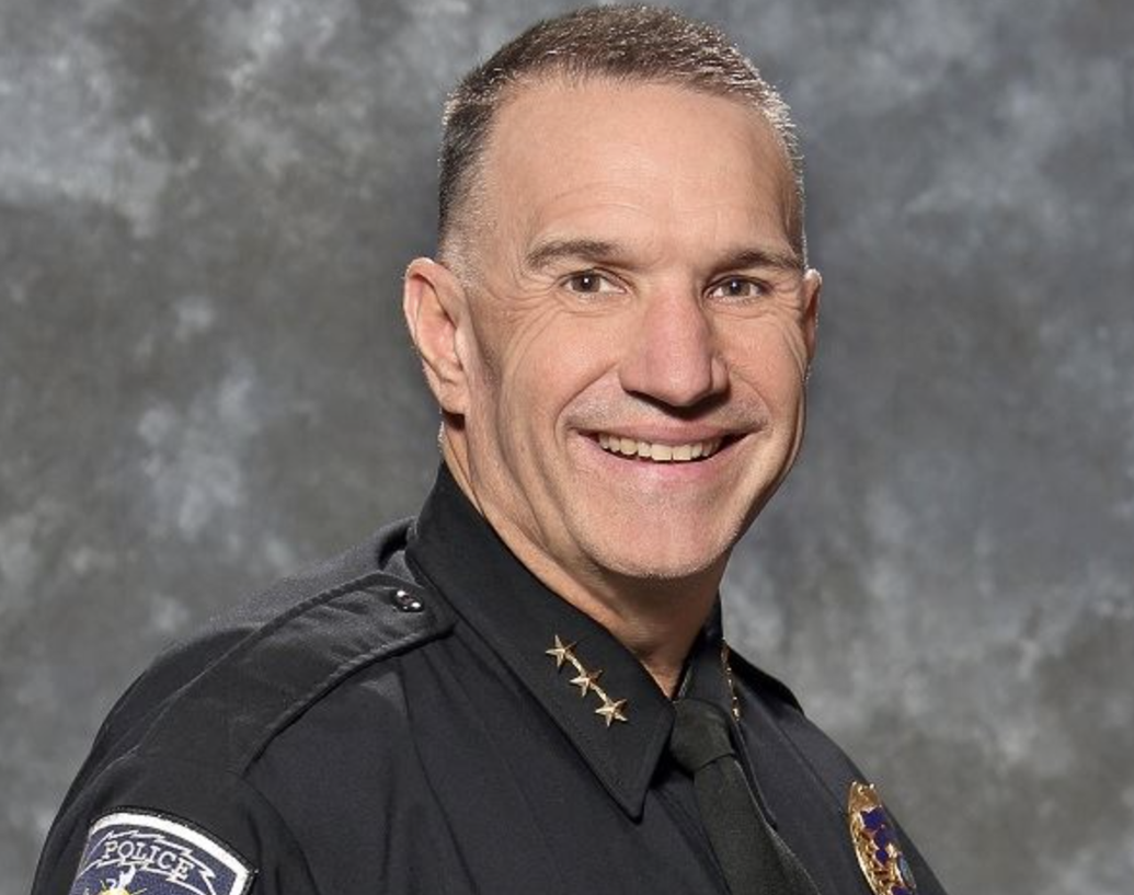 Moses Lake police chief diagnosed with terminal cancer | Columbia Basin ...