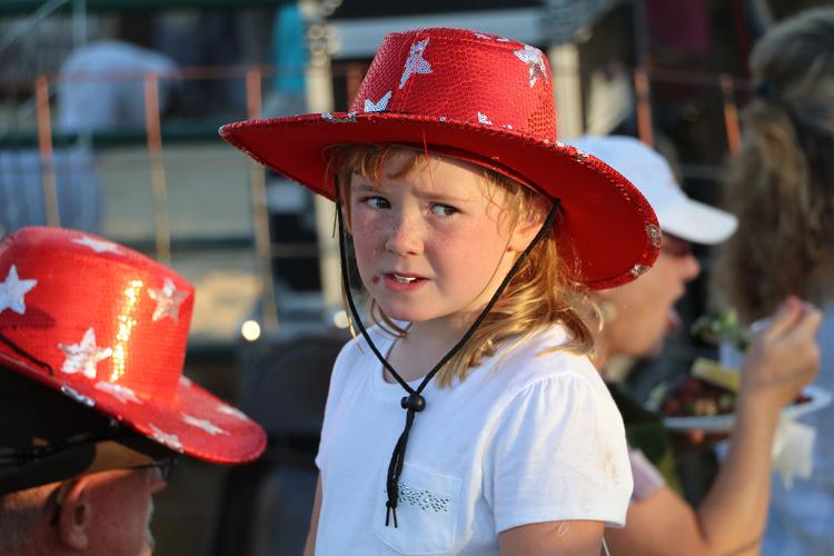 GALLERY: 2016 Moses Lake Roundup Rodeo | iFIBER ONE News ...
