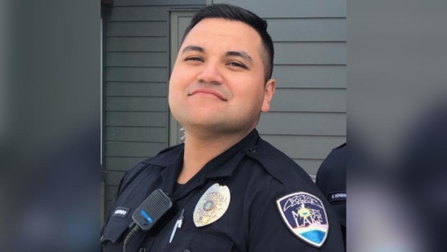 Moses Lake police officer goes above and beyond to help a girl who had ...