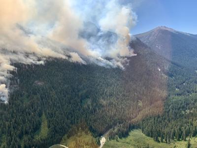 Two major fires continue to blaze Okanogan-Wenatchee Forest | Columbia ...