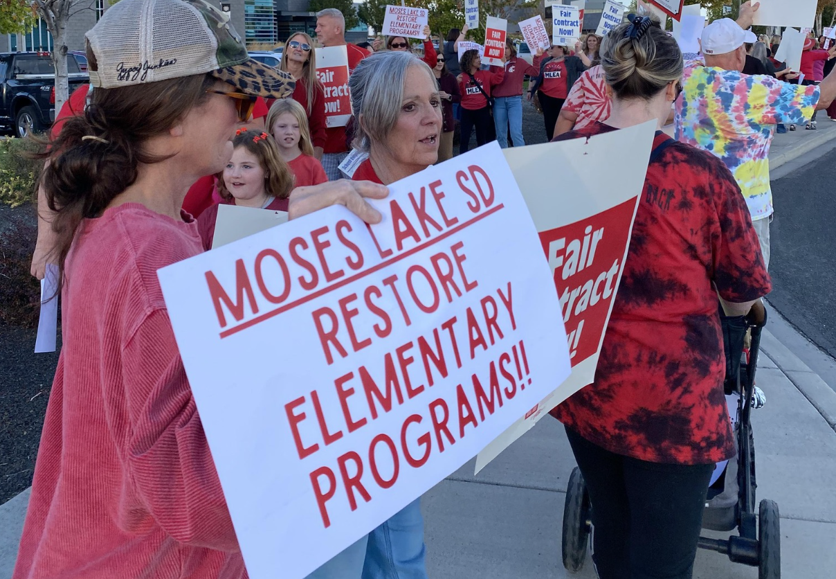 No Deal Reached: Moses Lake School District Shuts Down Schools Monday ...