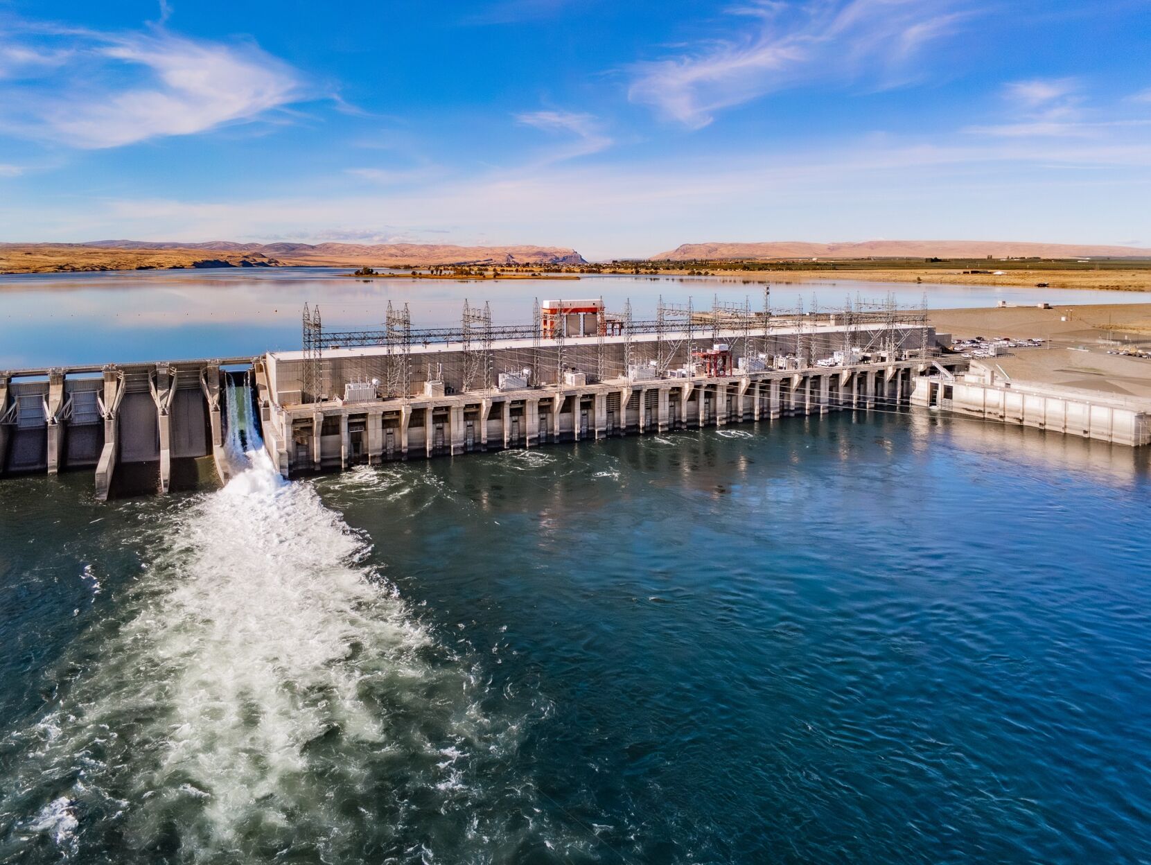 Grant PUD Updates Priest Rapids Dam Oil Spill | Columbia Basin ...