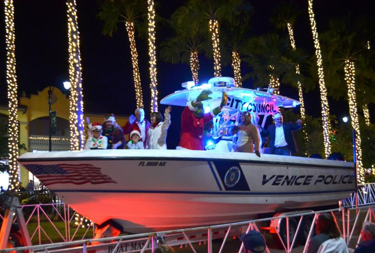 Venice Holiday Parade has gone high-tech | Go! | yoursun.com